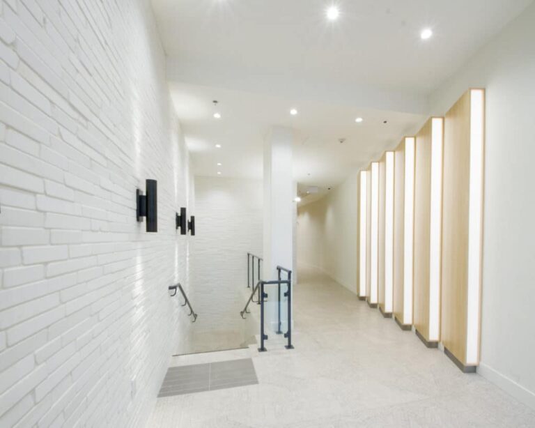 Exceeding Thermal Performance Goals by Choosing Wood - Think Wood