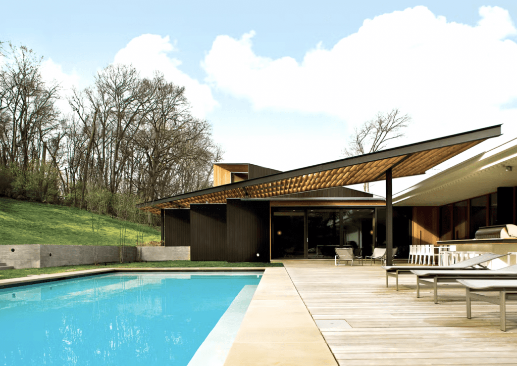 Three Wood Projects for a Private Outdoor Sanctuary - Think Wood